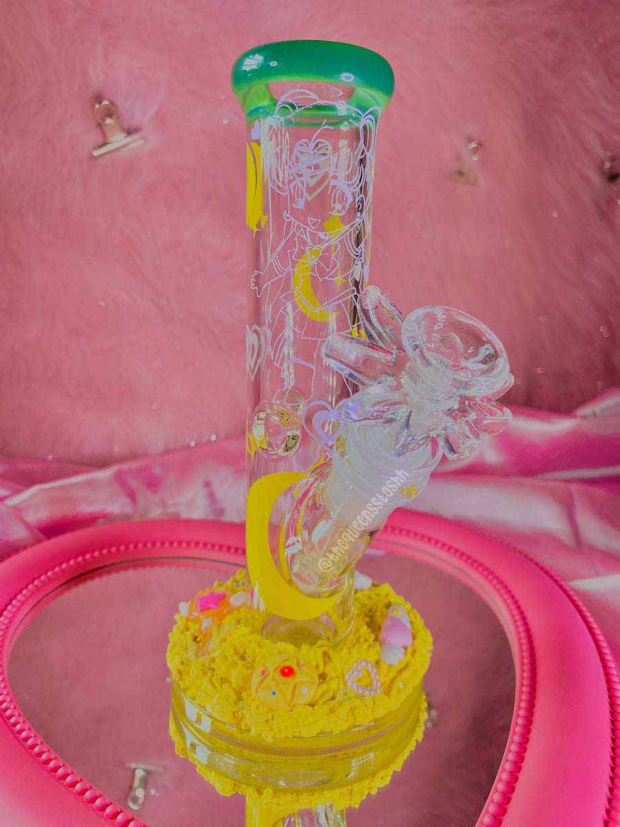 Sailor Moon Bong (handmade) Ready to Ship – THE QUEENS STASH