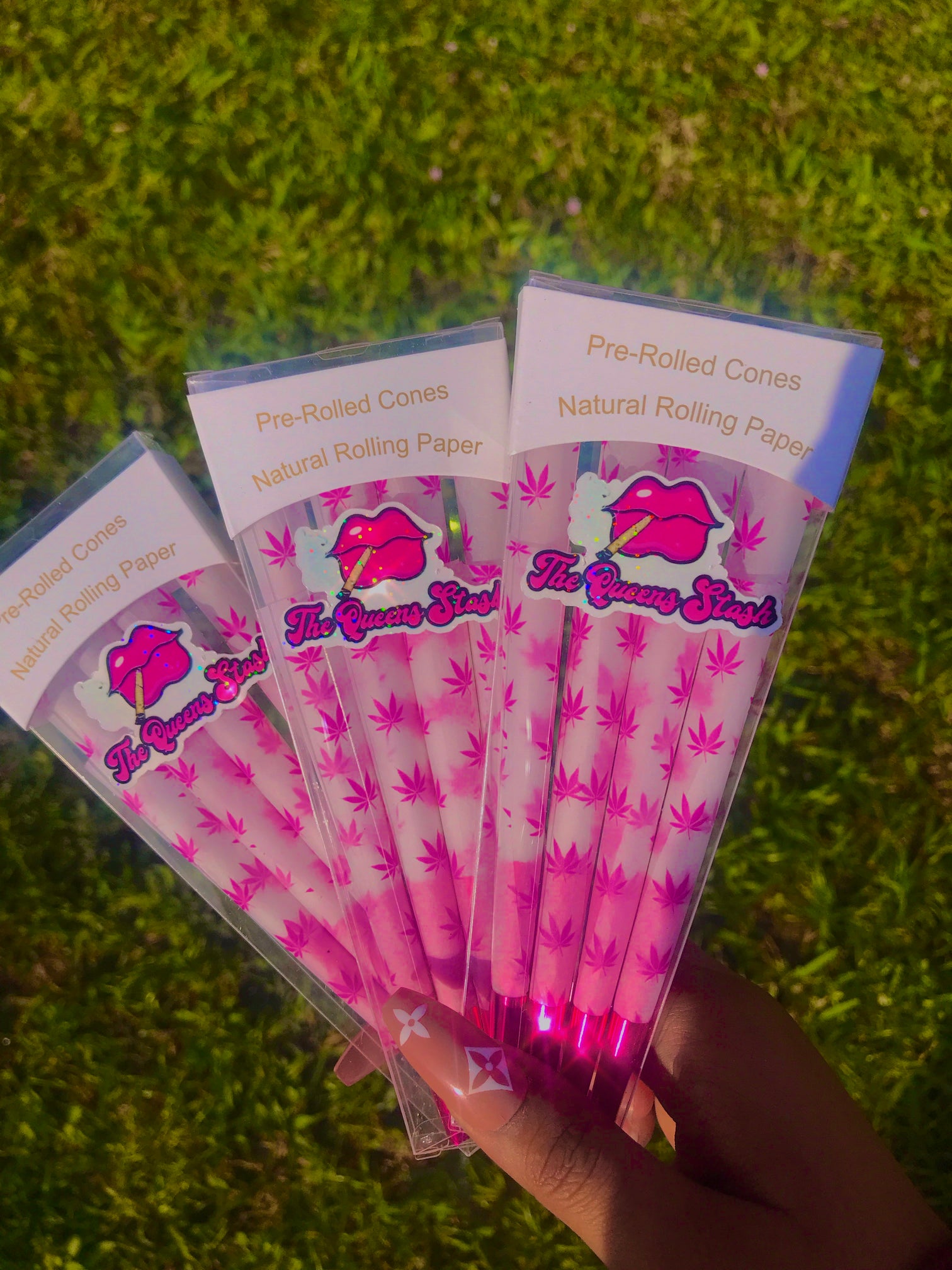 PINK WEED LEAF PREROLL CONES (PACK OF 8) – THE QUEENS STASH